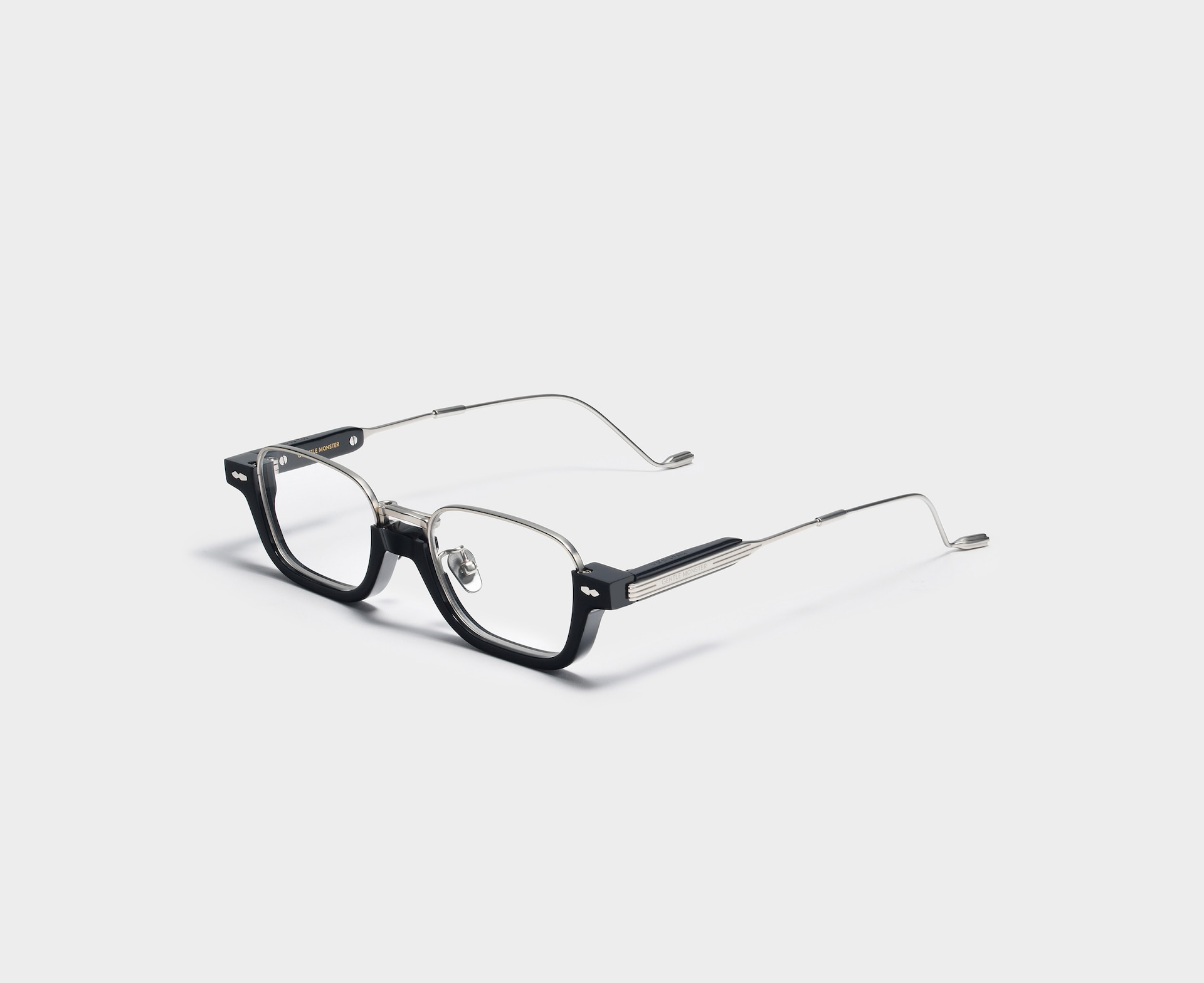 Gentle Monster Gatta 01 Shop